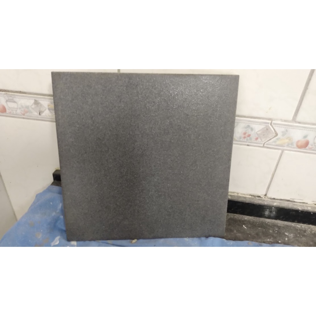 Piso 30x30 Granífera Monoqueima Cinza | Shopee Brasil