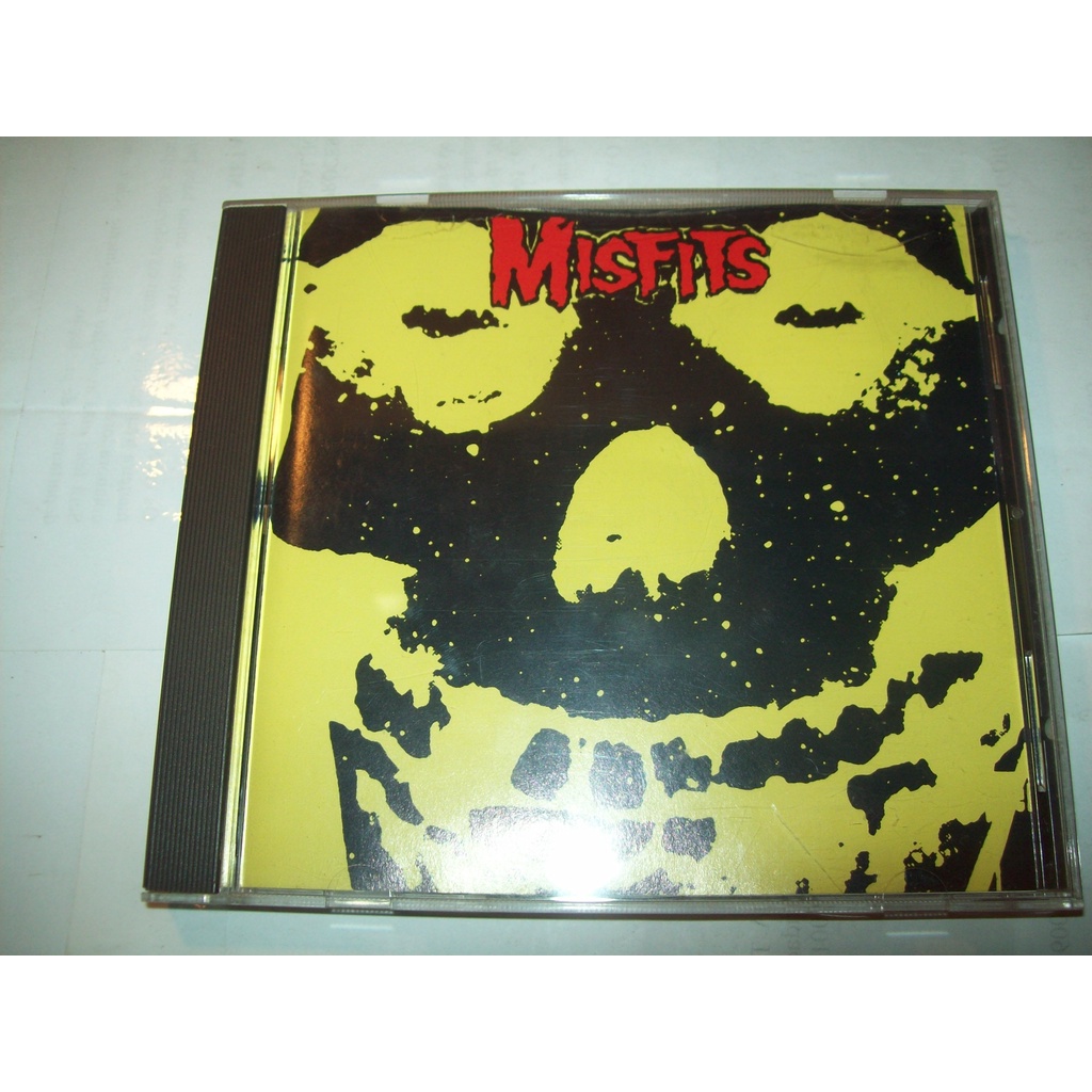 Cd Misfits. | Shopee Brasil