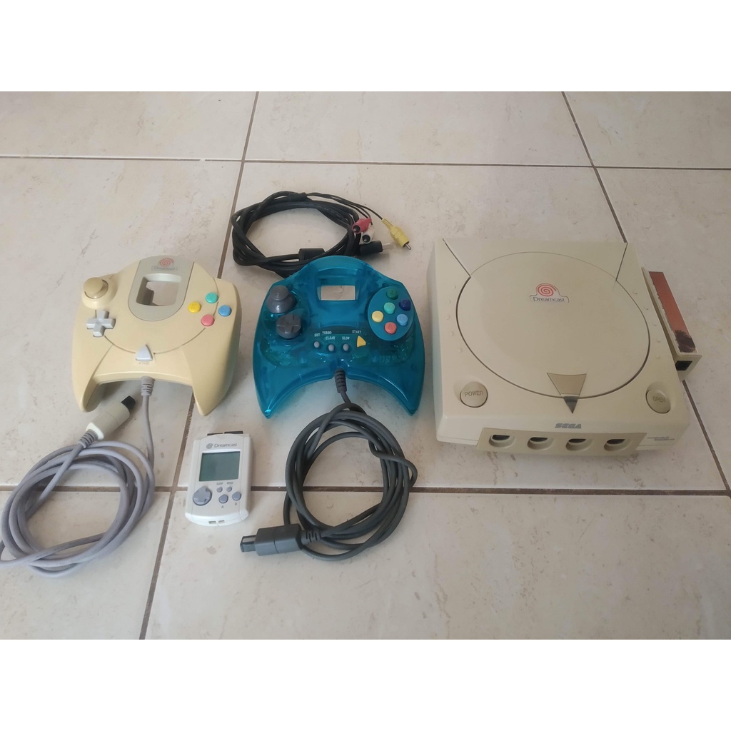 Console Sega Dreamcast VA2 Destravado Completo com 2 Controles | Shopee Brasil