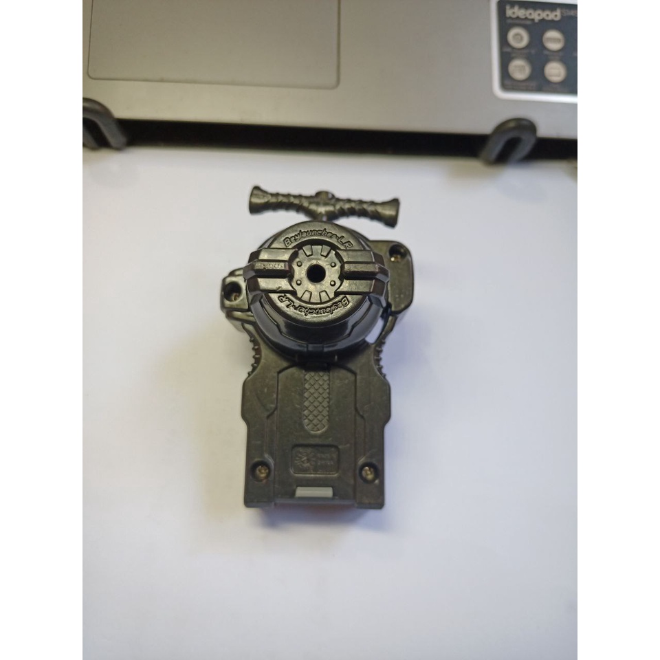 Beyblade Metal Fight String Launcher Lr/ Lançador de corda LR Takara ...