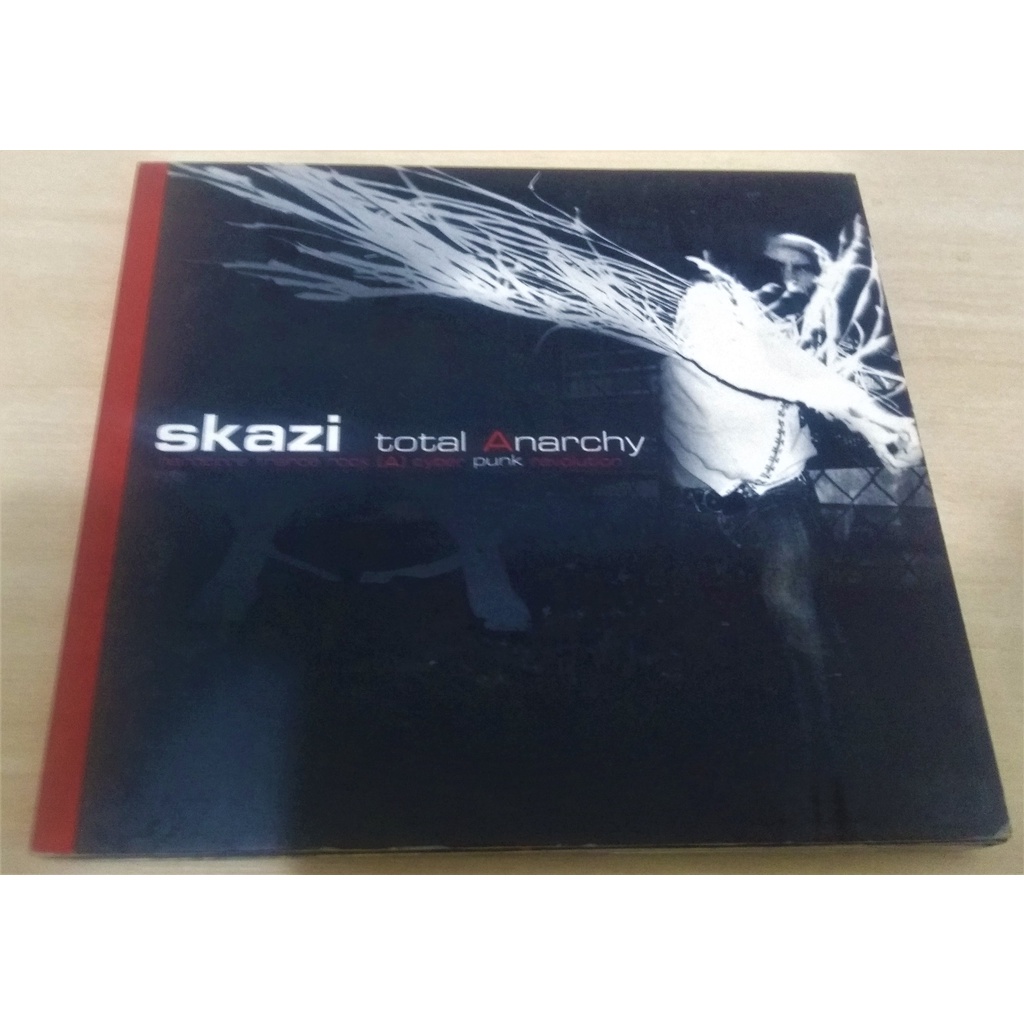 CD Total Anarchy - Skazi | Shopee Brasil