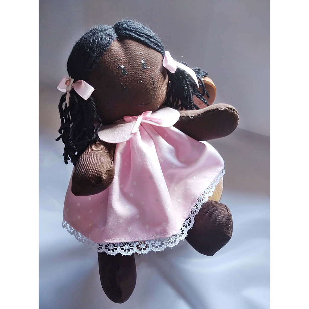 BONECA DE PANO ARTESANAL MODELO MARIAZINHA NEGRA/BRANCA-28 CM | Shopee ...