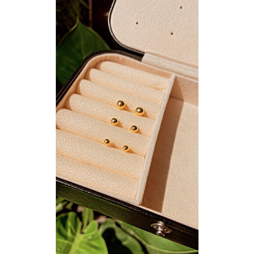 Trio de Brincos bolinhas dourado folheado- 3 pares | Shopee Brasil Trio de Brincos bolinhas dourado folheado- 3 pares | Shopee Brasil