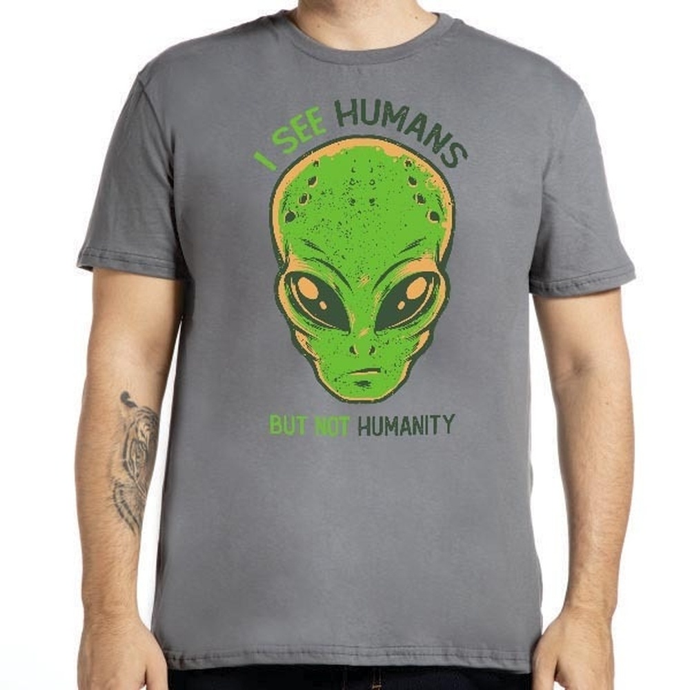 Camiseta I SEE HUMANS Tradicional | Shopee Brasil