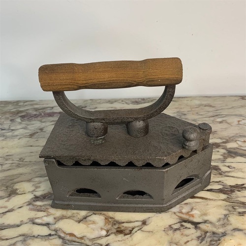 Ferro A Brasa Marumby Antigo | Shopee Brasil
