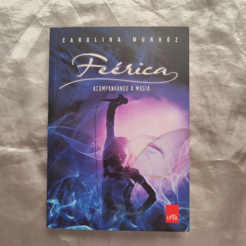 Livro Feérica - Carolina Munhóz | Shopee Brasil