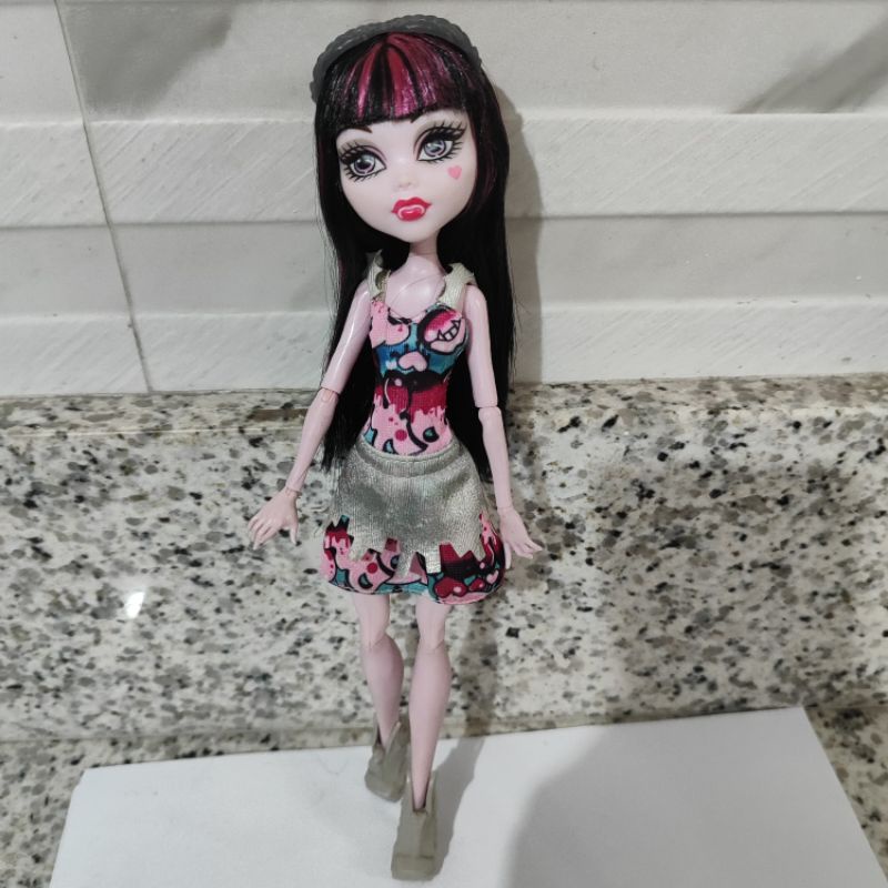 Boneca Monster High Draculaura Boo York | Shopee Brasil