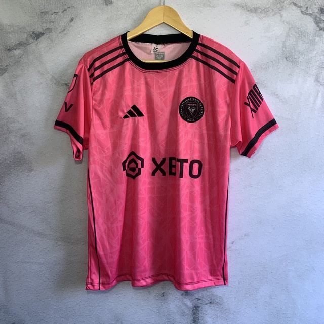 camiseta camisa uniforme Inter Miami rosa adulto e infantil lançamento ...