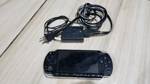 Psp Slim Completo Leitor De Cartão E Umd Não Funcionaram. V1 | Shopee ...