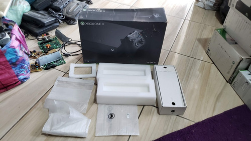 Caixa Original Do Xbox One X + Plasticos + Berço Completo | Shopee Brasil