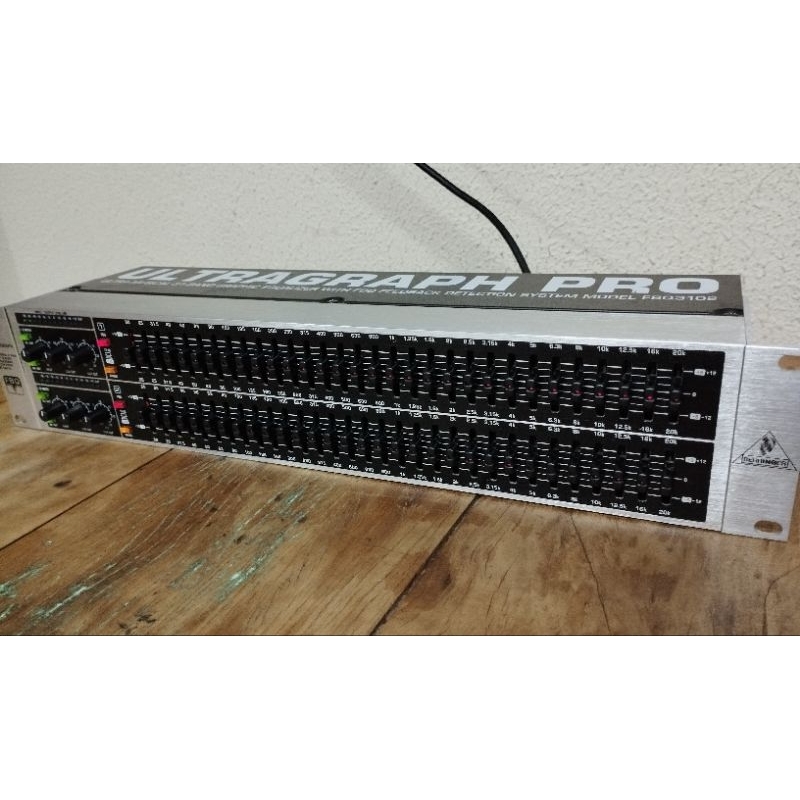 equalizador Behringer ultragraph fbq 3102 | Shopee Brasil