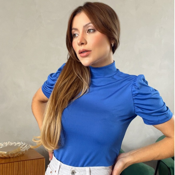 Blusa Feminina Malha Suplex Gola Alta Manga Princesa Lisa Azul | Shopee ...