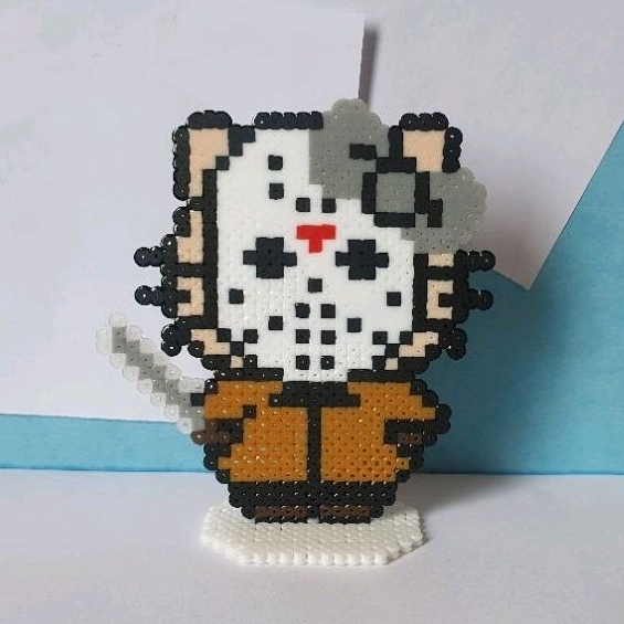 Totem Hello Kitty em pixel art | terror | Jason | Shopee Brasil