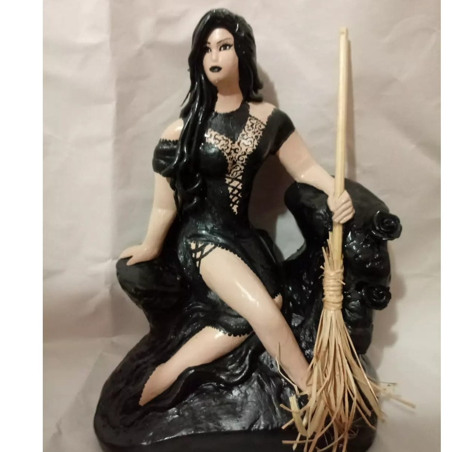 Imagem religiosa personalizda Maria Mulambo Farrapo com vassoura/bruxa ...
