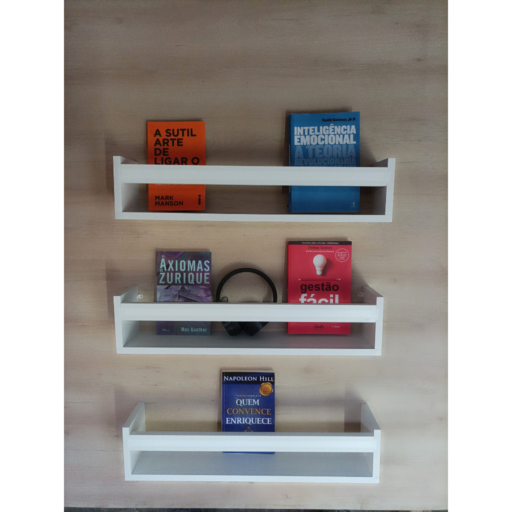 Kit Tres prateleiras para livros 60 cm | Shopee Brasil