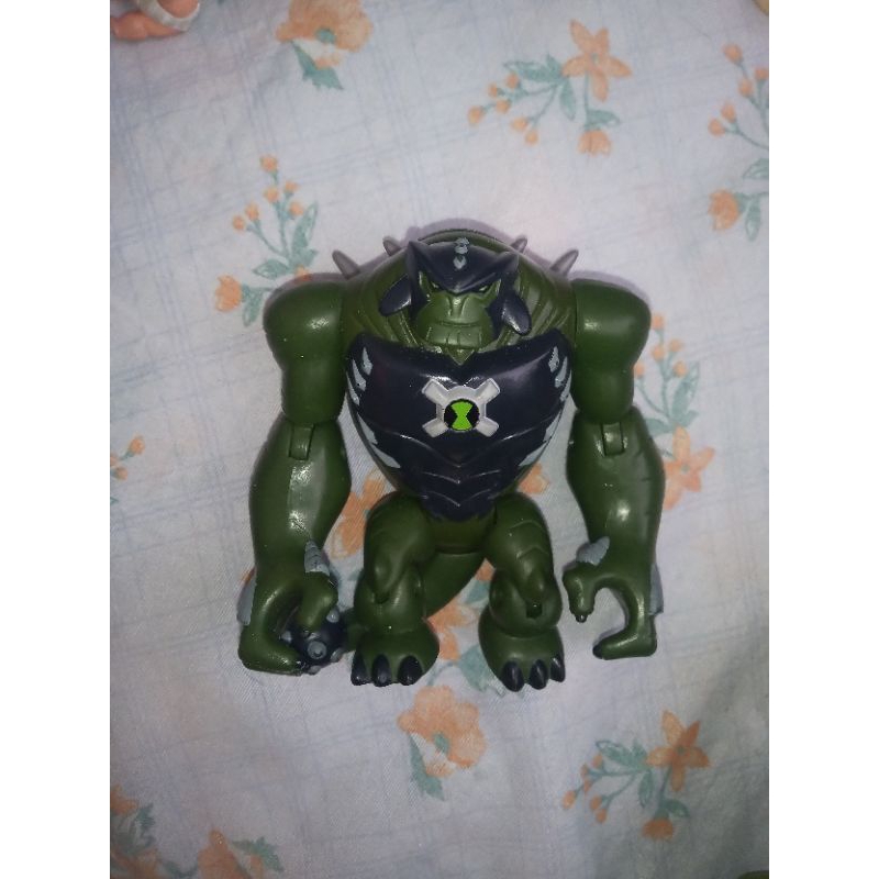 Boneco Ben 10 Supremo Enormossauro | Shopee Brasil