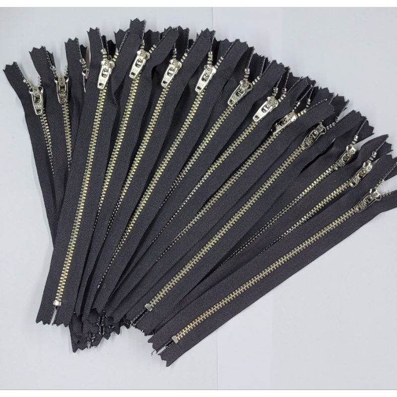 Ziper Metal Niquelado Tam:18cm Fixo Kit Com 100 Unidades-YKK | Shopee ...