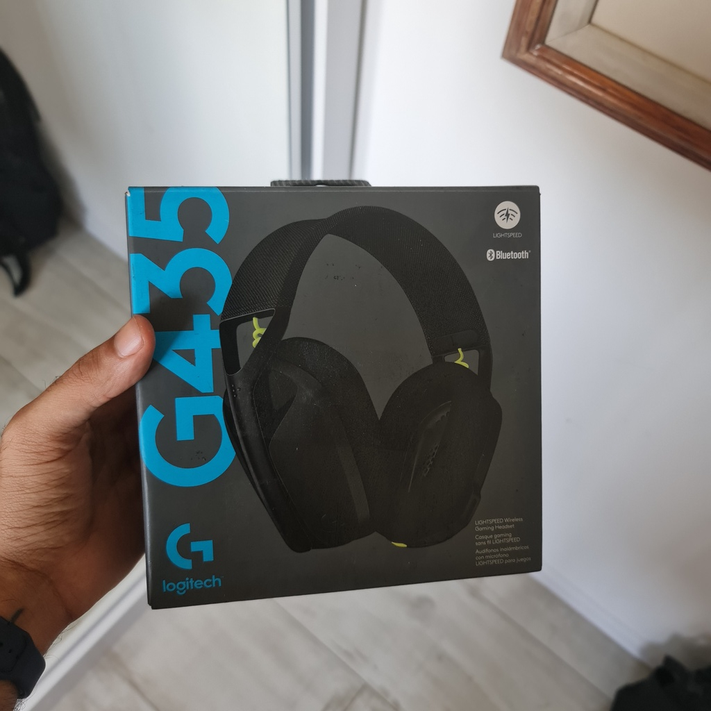 Headset Gamer Sem Fio Logitech G435, Dolby Atmos, Drivers 40mm, Lightspeed e Bluetooth, USB, PC ...