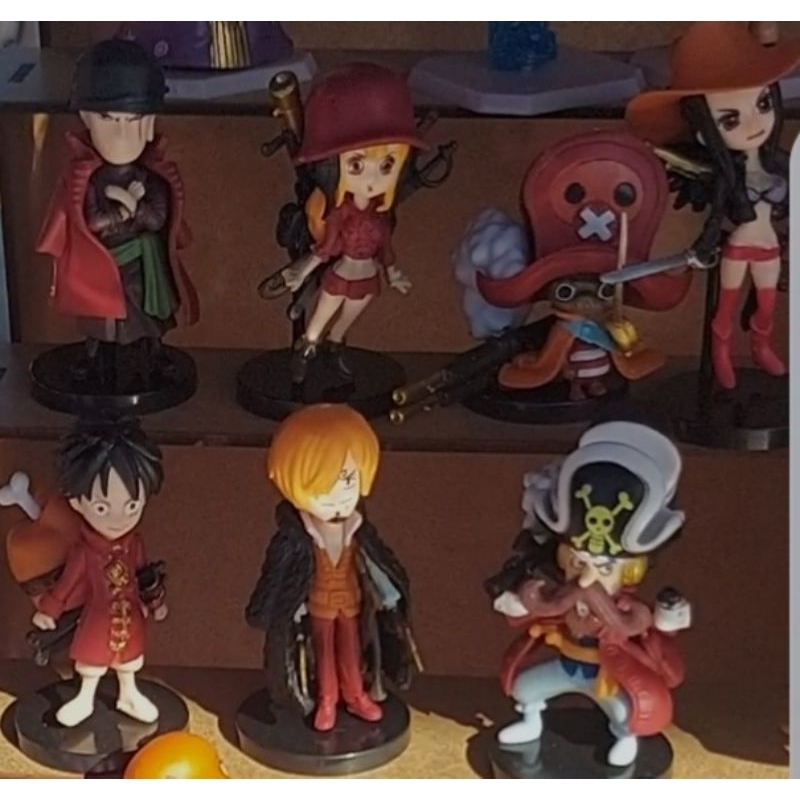 pacote com 3 action figures do one piece | Shopee Brasil