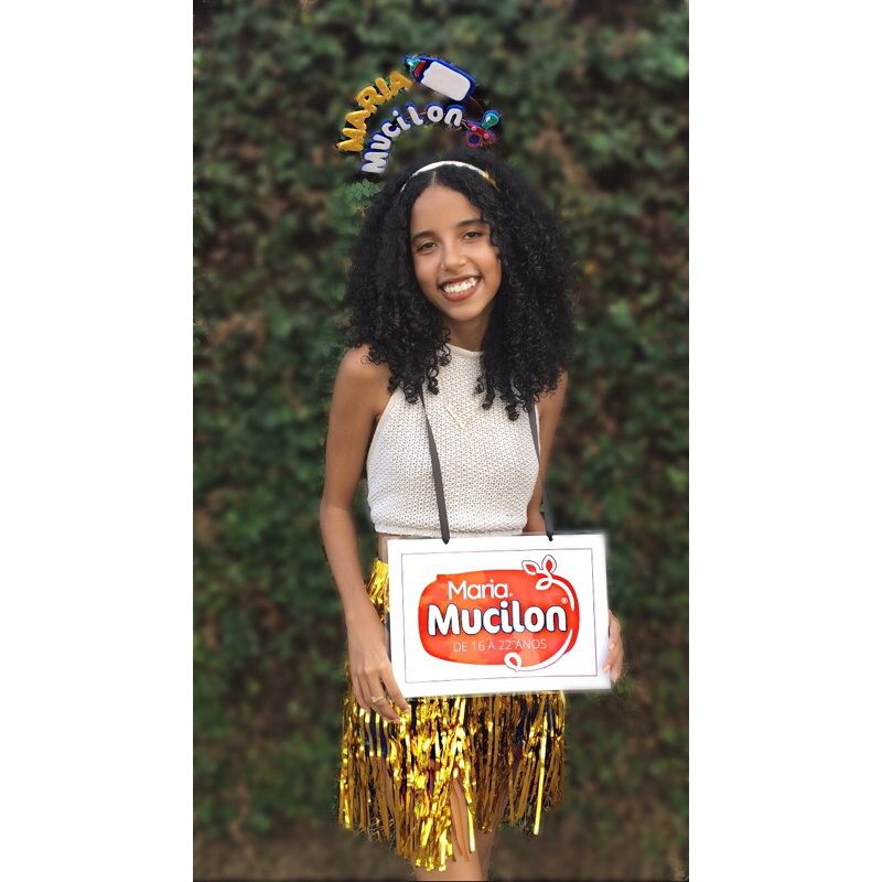 Kit Carnaval tiara + plaquinha Maria Mucilon | Shopee Brasil