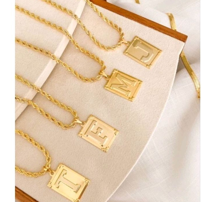 Colar Letra Inicial Corrente Cordão Baiano Folheada/ Banhado a Ouro 18k ...