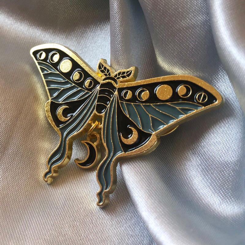 Pin Mariposa Fases da Lua | Broche dourado enamel pins de lapela Moon ...