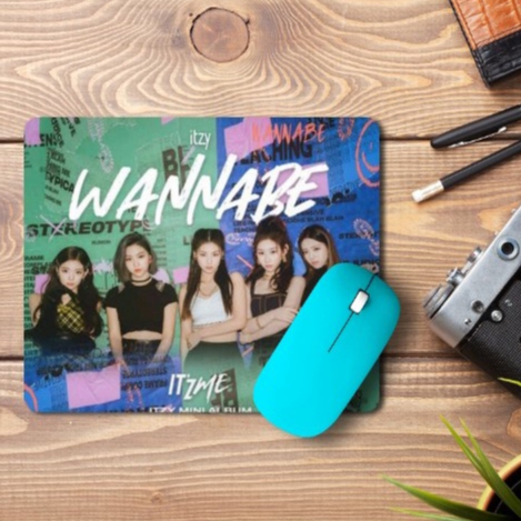 Mouse Pad Itzi Personalizado com Kpop Feminino ITZI | Shopee Brasil