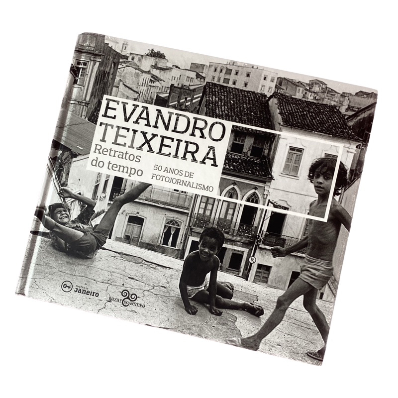 Livro Retratos do Tempo: 50 anos de fotojornalismo – Evandro Teixeira | Shopee Brasil