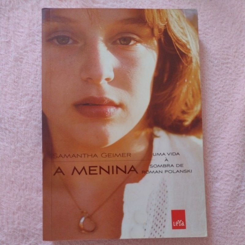 Livro A menina | Shopee Brasil