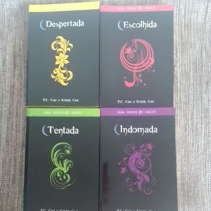 Livros House of night - Despertada/ Escolhida/ Tentada/ indomada ...