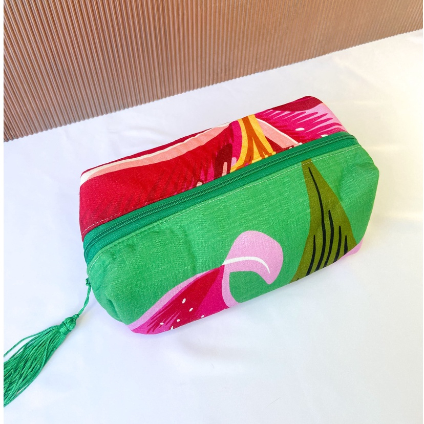 Estojo Necessaire - Estampa Original Farm 19 | Shopee Brasil