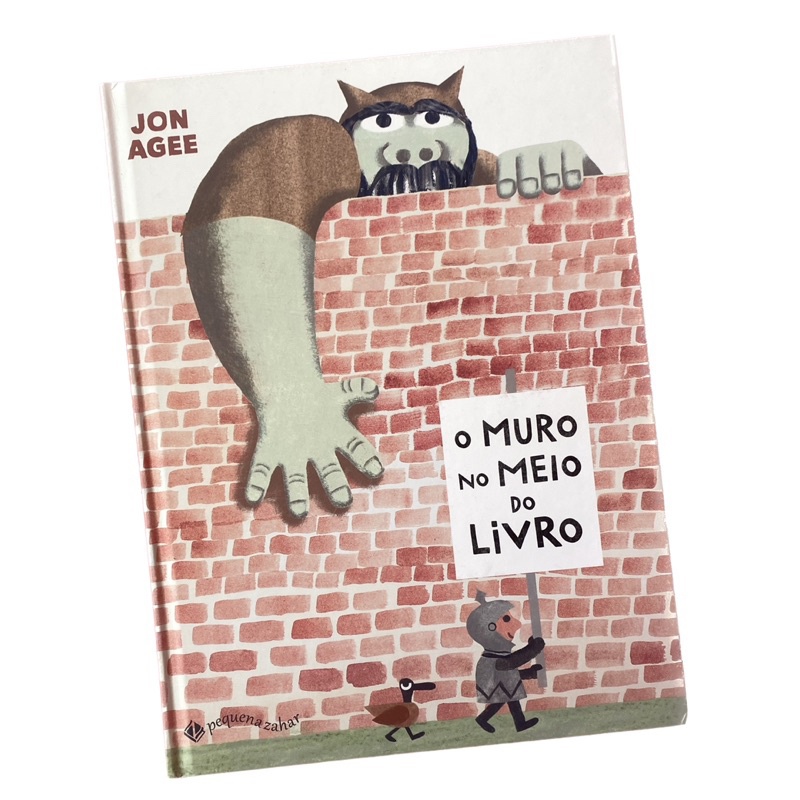 Livro O muro no meio do livro - Jon Agee | Shopee Brasil