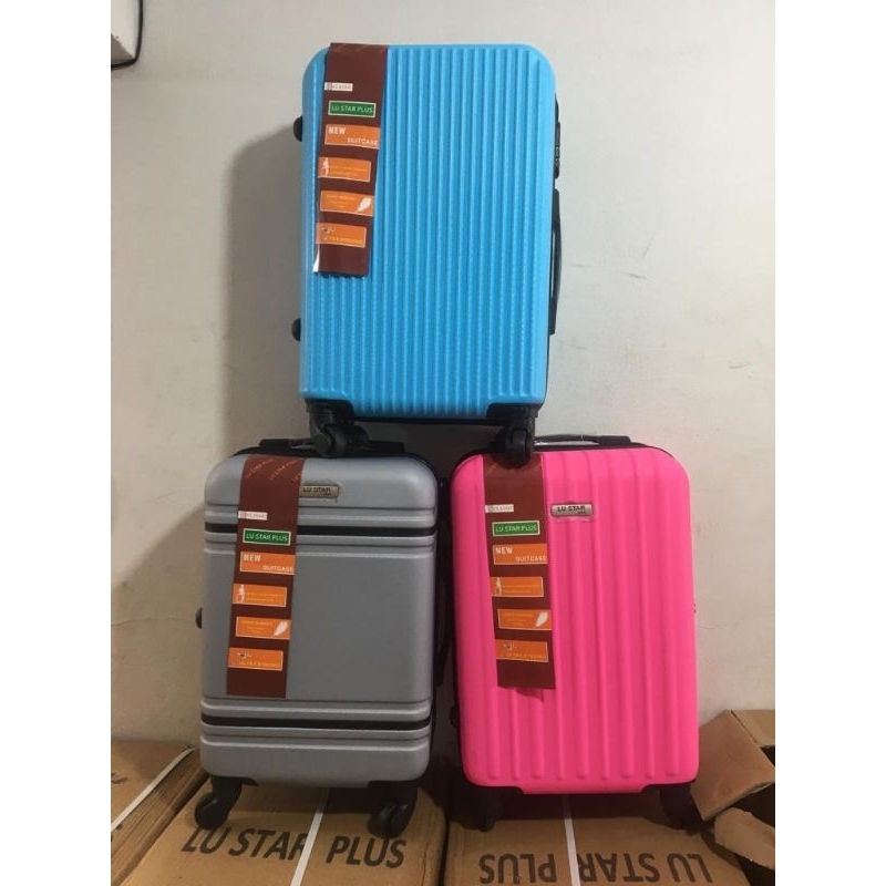 Mala De Viagem para 10 a 12 Kilos com Rodinhas Giratória com Material ...