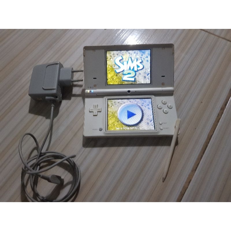 Nintendo Dsi Branco Completo Funcionando 100% | Shopee Brasil