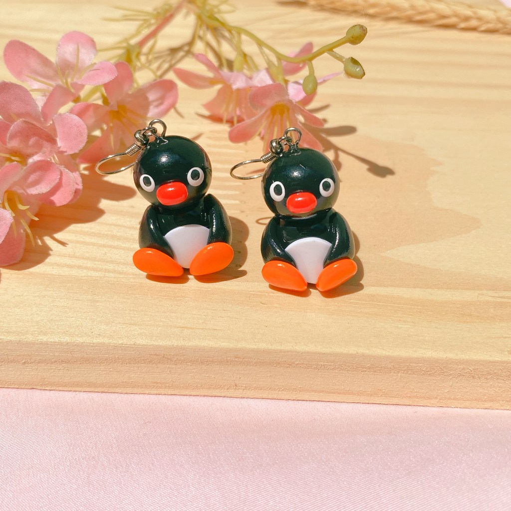 BRINCO/CHAVEIRO PINGU - BISCUIT | Shopee Brasil