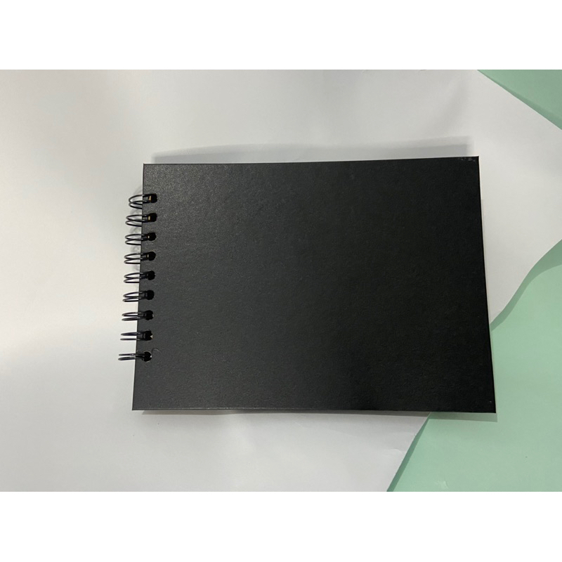 Caderno Scrapbook A5 30 folhas pretas 180g | Shopee Brasil
