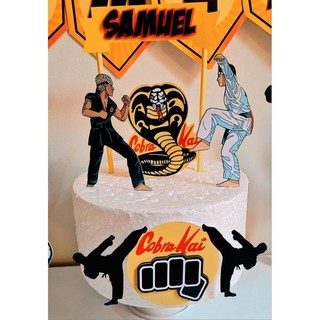 Topo/Topper de bolo Cobra Kai | Shopee Brasil