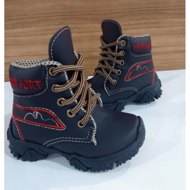 Bota Botinha masculina coturno infantil menino coturninho | Shopee Brasil