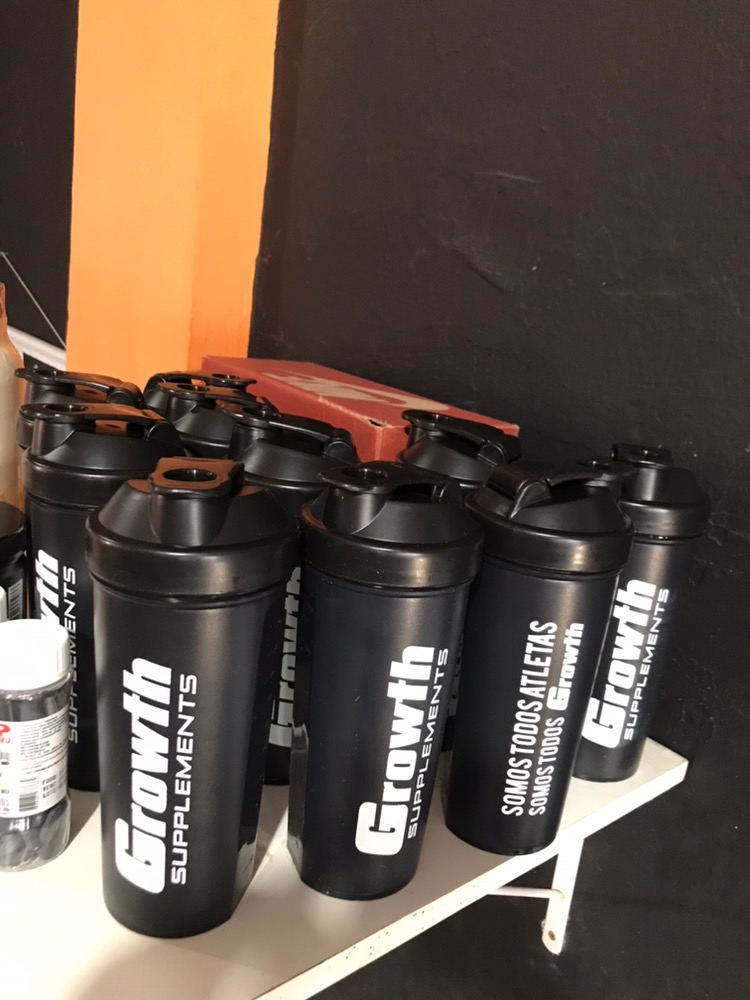 Coqueteleira Academia Garrafa Squeeze 600ml Shaker Varias cores - Growth | Shopee Brasil