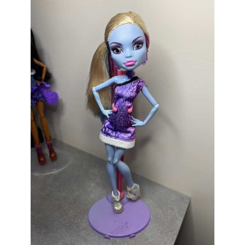 Abbey Abominable Monster High | Shopee Brasil