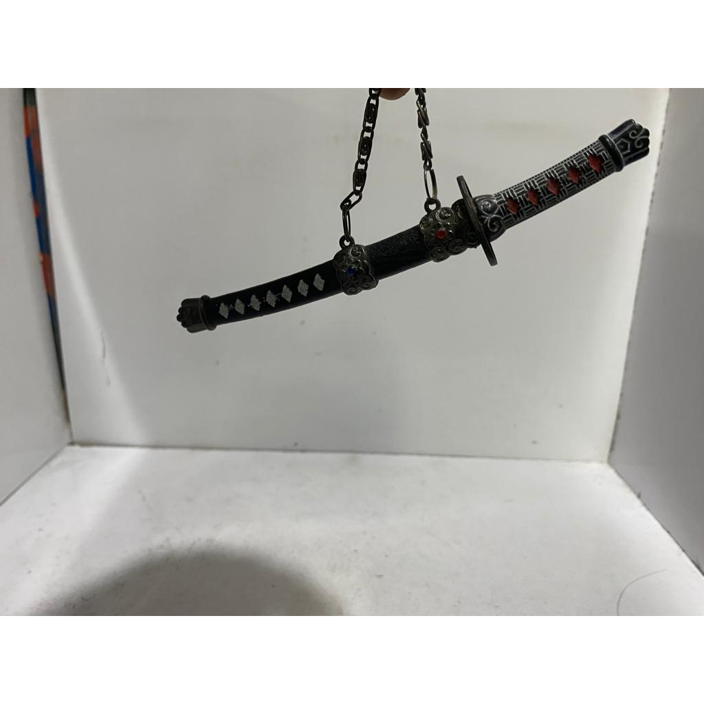 Mini Espada Katana Samurai em Miniatura Preta | Shopee Brasil