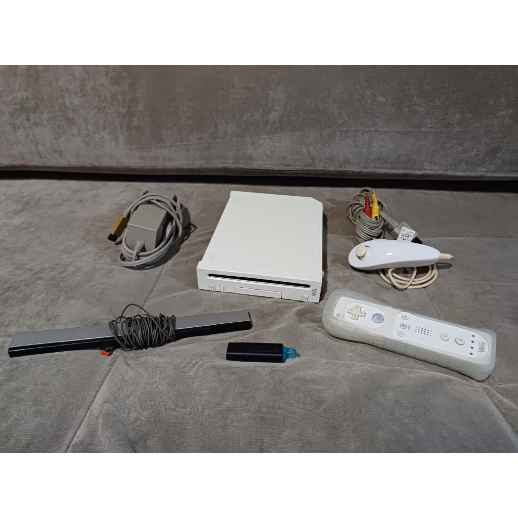 Nintendo Wii c/ 73 Jogos e + de 200 de outras plataformas | Shopee Brasil
