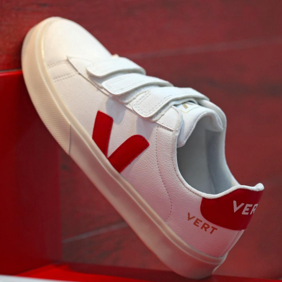 TÊNIS VERT FEMININO CASUAL VELCRO PRETO BRANCO VERMELHO OFERTA | Shopee ...