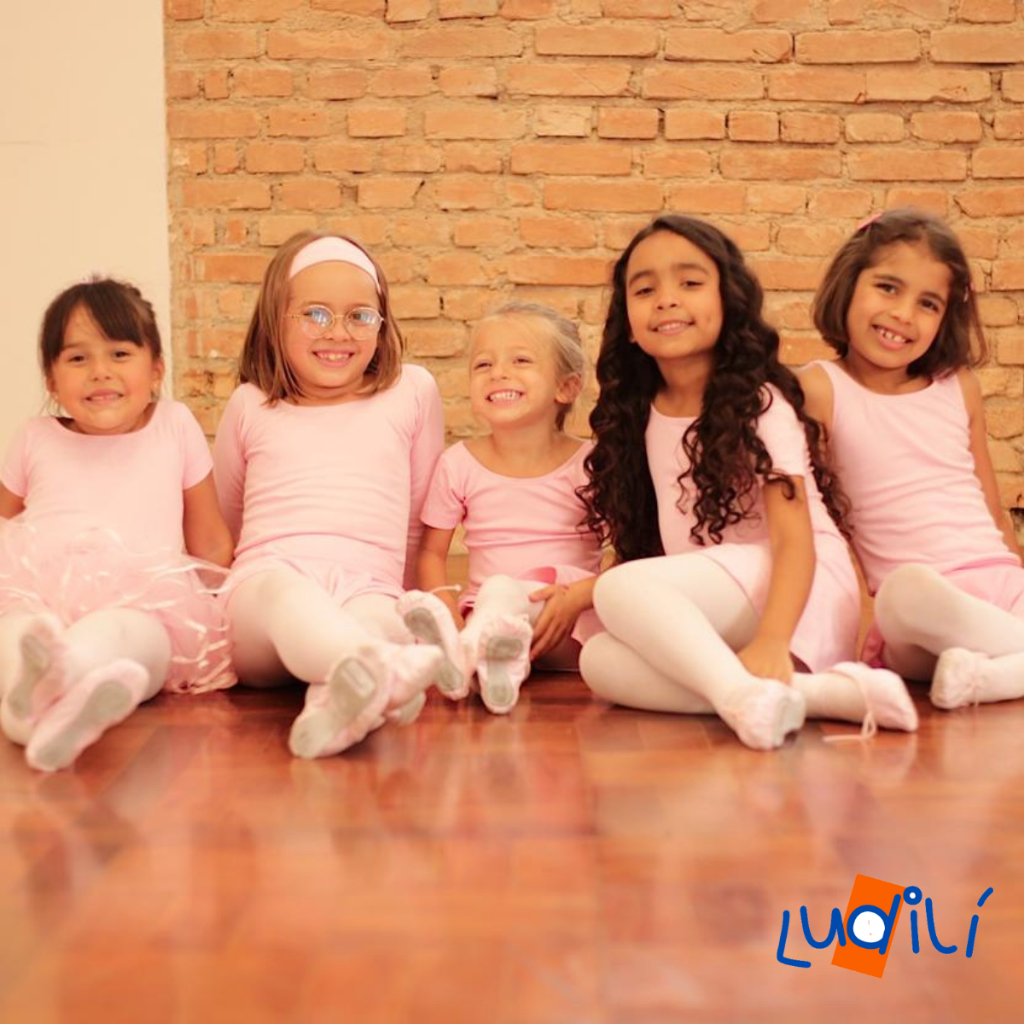 Kit de Ballet Infantil 7 itens Uniforme Balé | Shopee Brasil