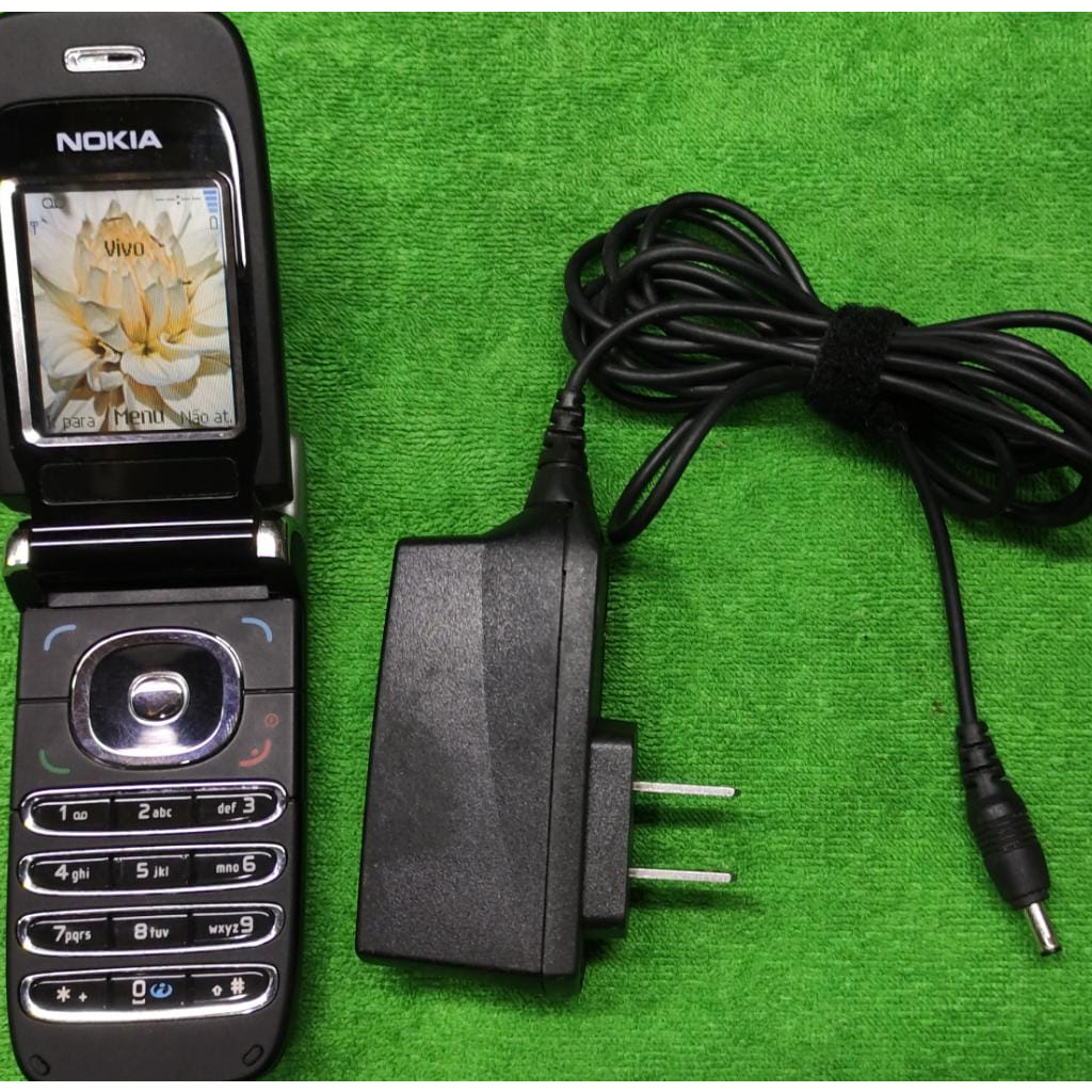 Celular antigo Nokia 6061 funcional LEIA O ANUNCIO | Shopee Brasil