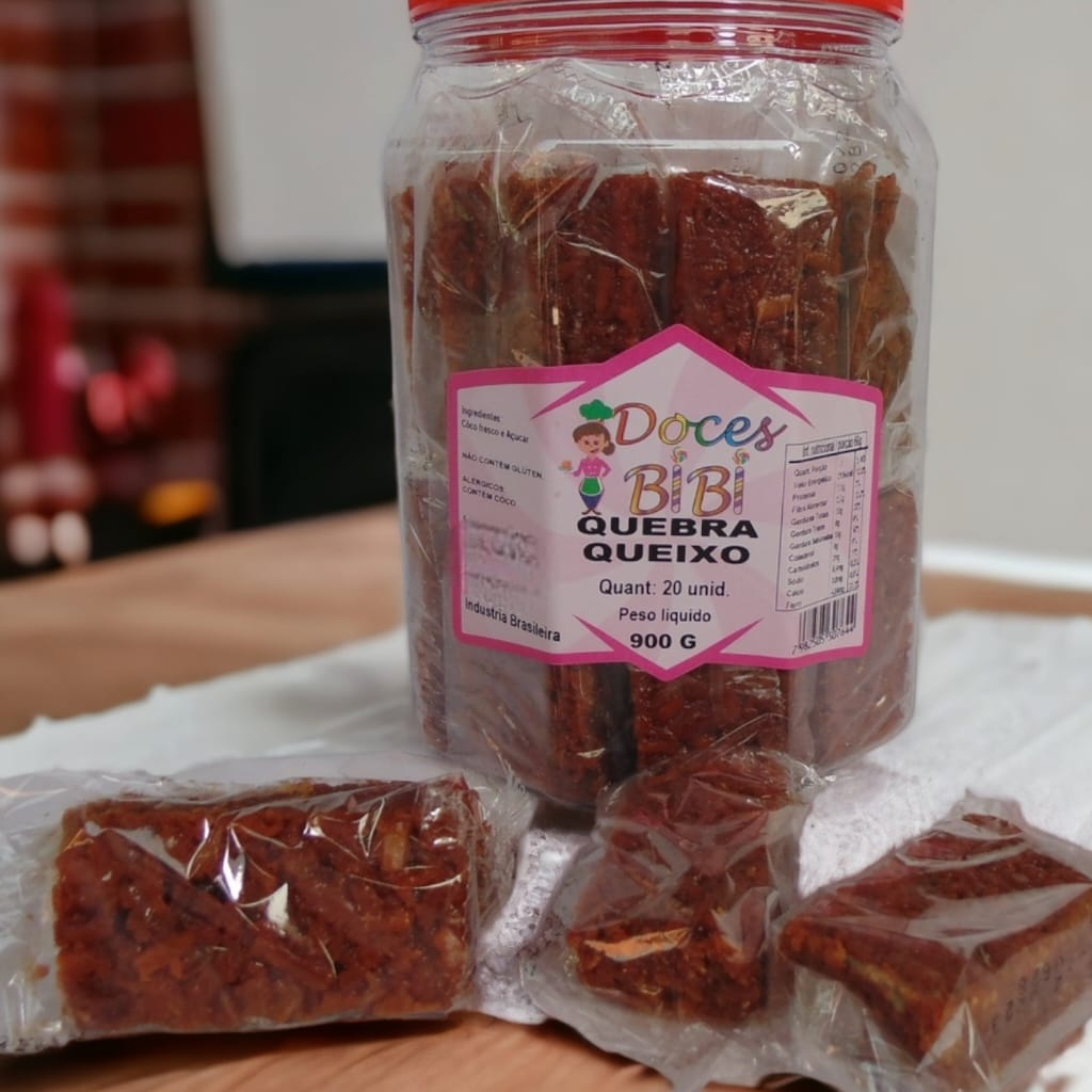 Doce Quebra Queixo / Doce de Coco / Contendo 20 unidades / Pote Com 900 Gramas | Shopee Brasil