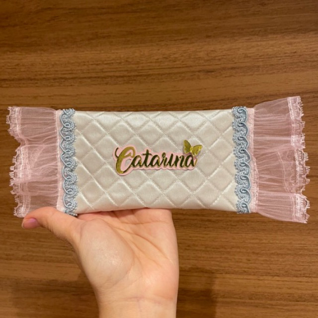 PORTA KIT KAT DE LUXO | Shopee Brasil