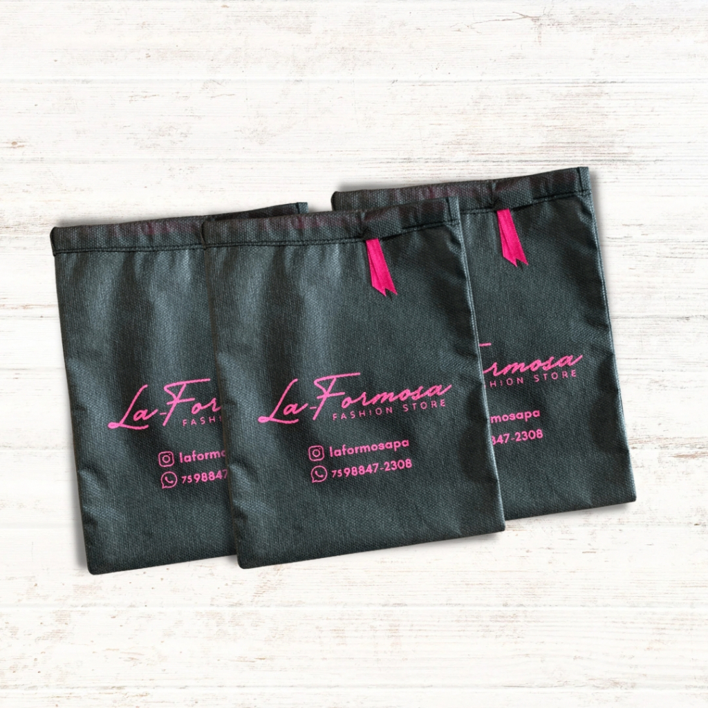 SACOS DE TNT PERSONALIZADOS 20x35 KIT/500 UNIDADES | Shopee Brasil