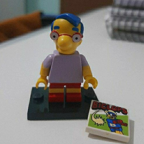 Lego simpsons original - Milhouse | Shopee Brasil