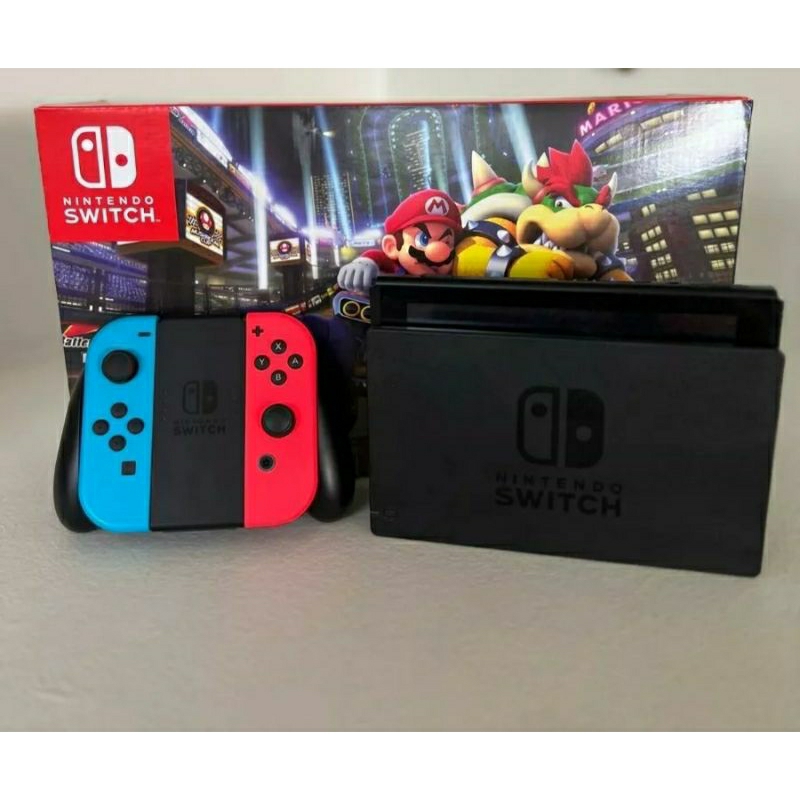 Nintendo Switch 32gb Cor Vermelho Néon Azul Néon Controle Pro Com